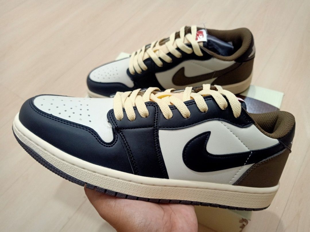 Nike SB Dunk Low Mocha Colorway, Men's Fashion, Footwear, Sneakers on ...