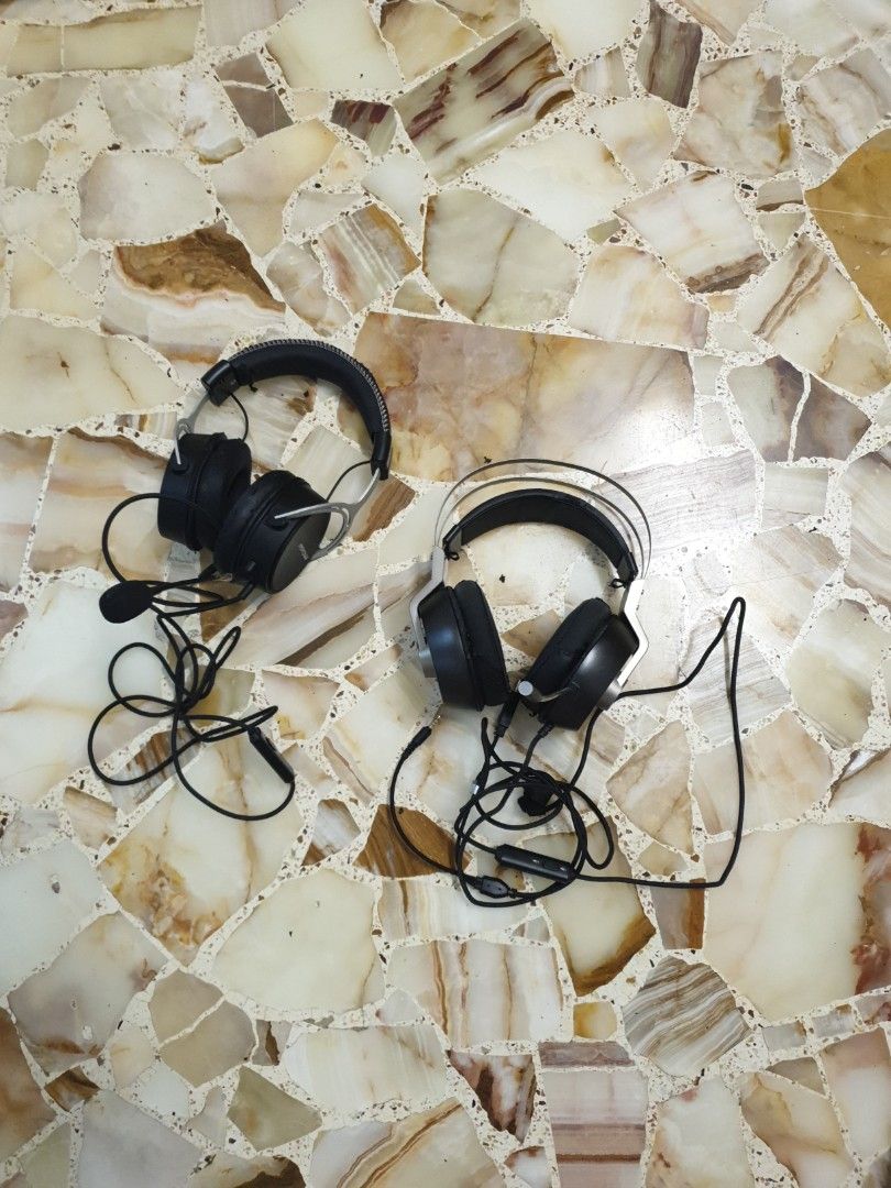Old headphones, Audio, Headphones & Headsets on Carousell