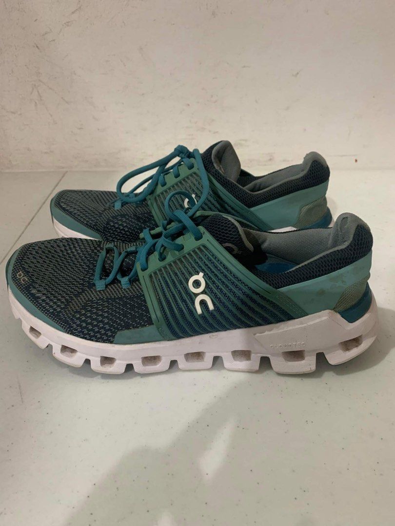 On Cloud Cloudswift, Women's Fashion, Footwear, Sneakers on Carousell