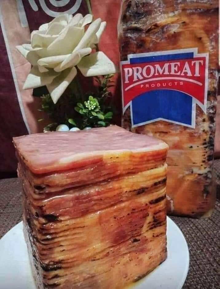 PROMEAT GLAZED HAM 1kilo, Food & Drinks, Chilled & Frozen Food on Carousell