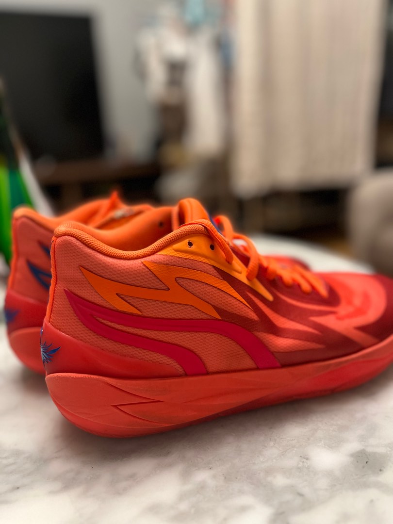 Puma MB.02 Supernova Lamelo Ball, 男裝, 鞋, 波鞋 - Carousell