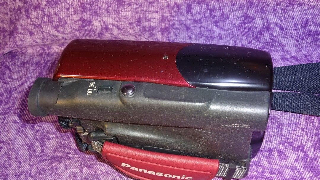 RED Panasonic Snap Video Camera NV-CS1 VHSC, Photography, Video Cameras ...