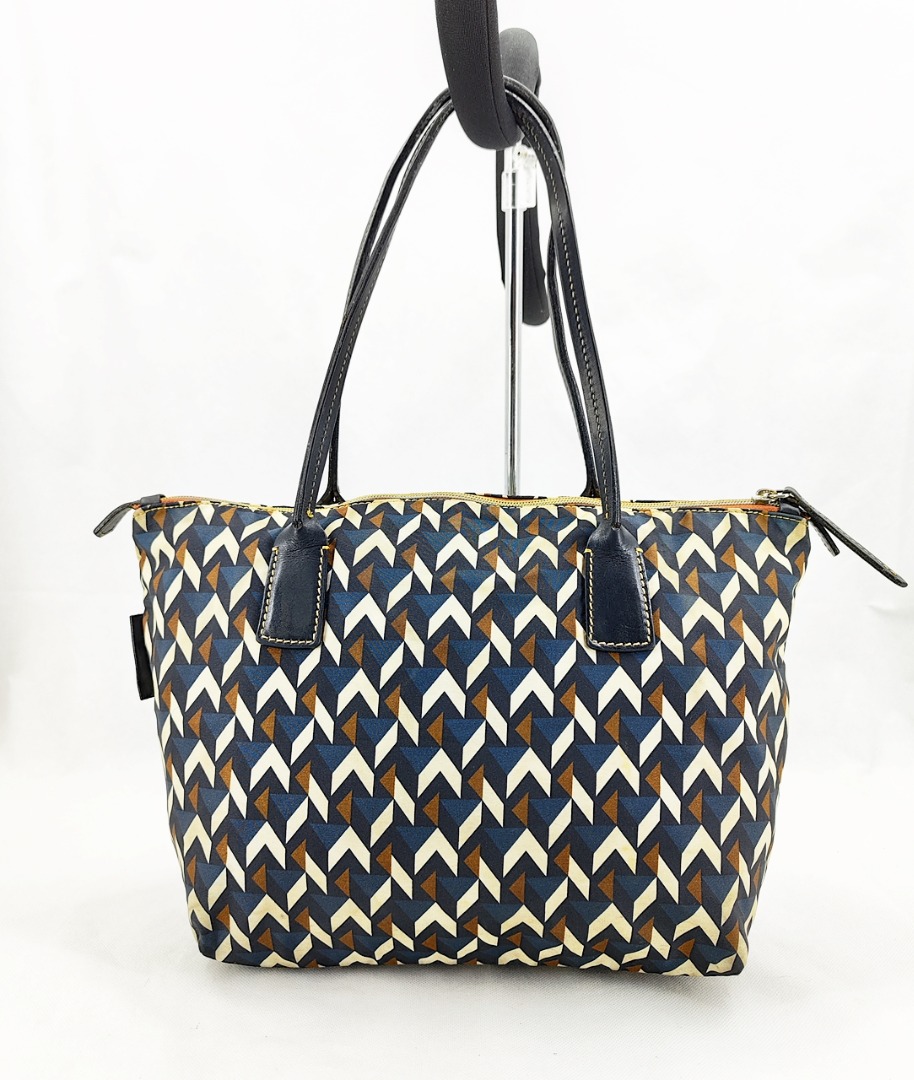 ROBERTA PIERI Italy 3D printed shoulder tote bag, Women's Fashion, Bags ...