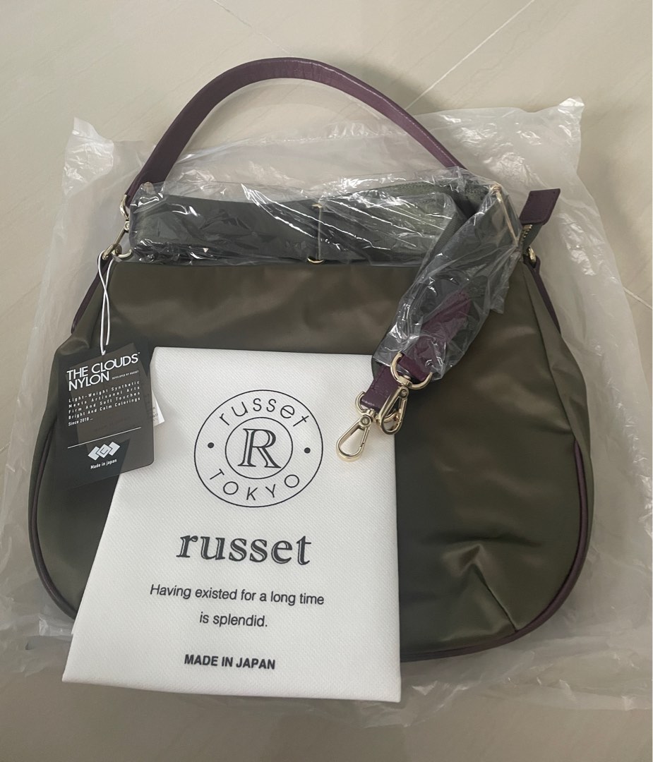 Russet 2 way shoulder bag (the cloud nylons), Women's Fashion, Bags ...