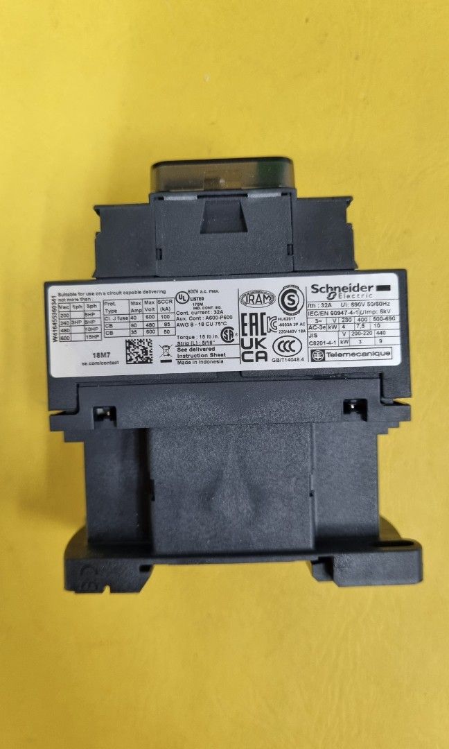 Schneider Contactor, LC1D18M7, 220VAC, TV & Home Appliances, Electrical ...