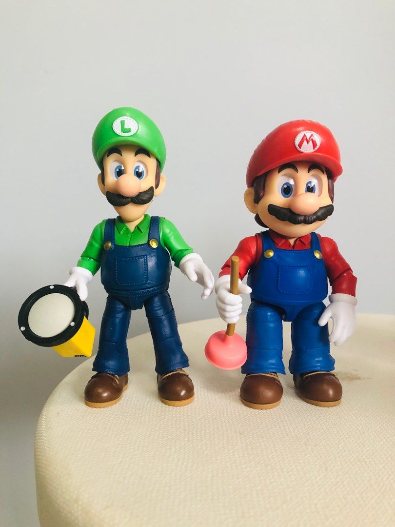 (SET) Super Mario Bros team of Mario Luigi Toad and Princess Peach ...
