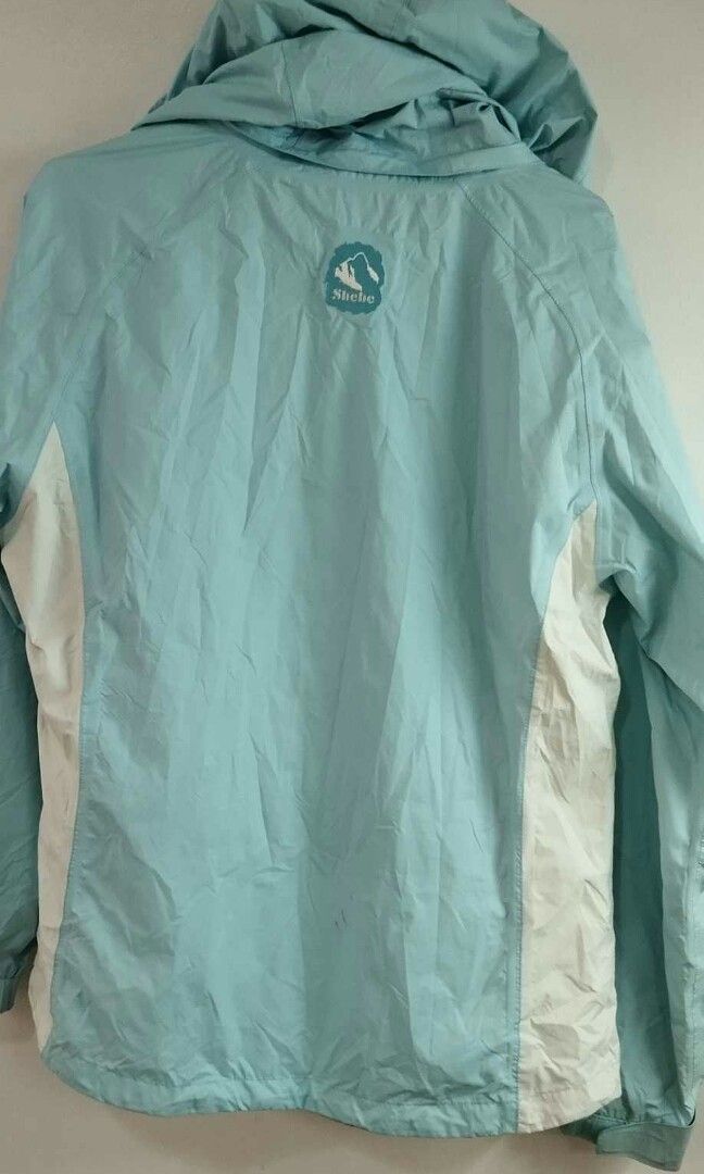 Shehe Jacket, Women's Fashion, Coats, Jackets and Outerwear on Carousell