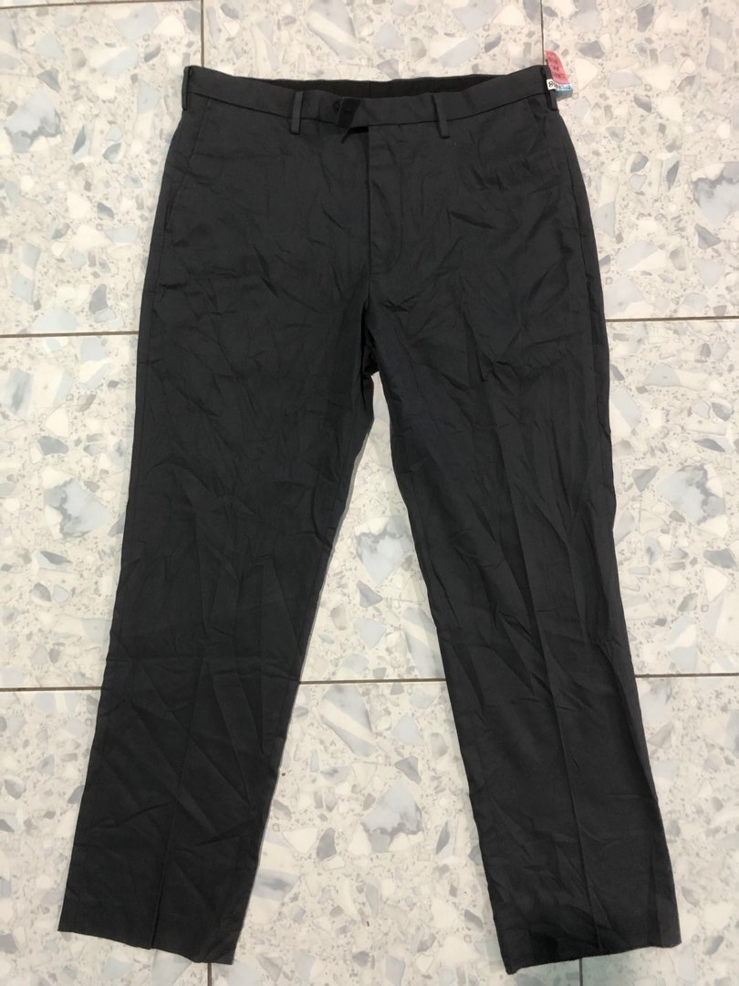 Slacks uniqlo grey, Men's Fashion, Bottoms, Chinos on Carousell