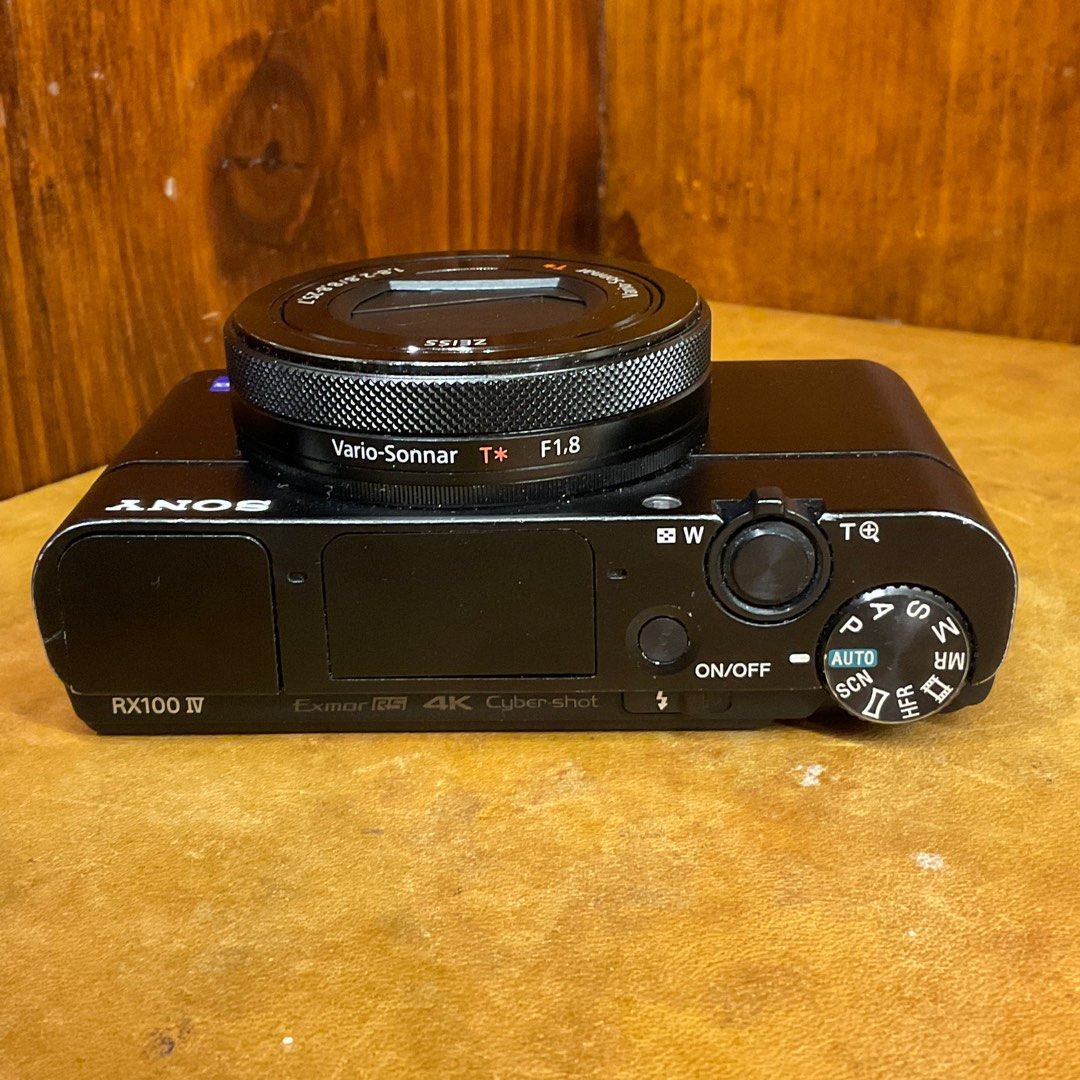 Sony RX00 Mk4 (4704577) With Box, Photography, Cameras on Carousell