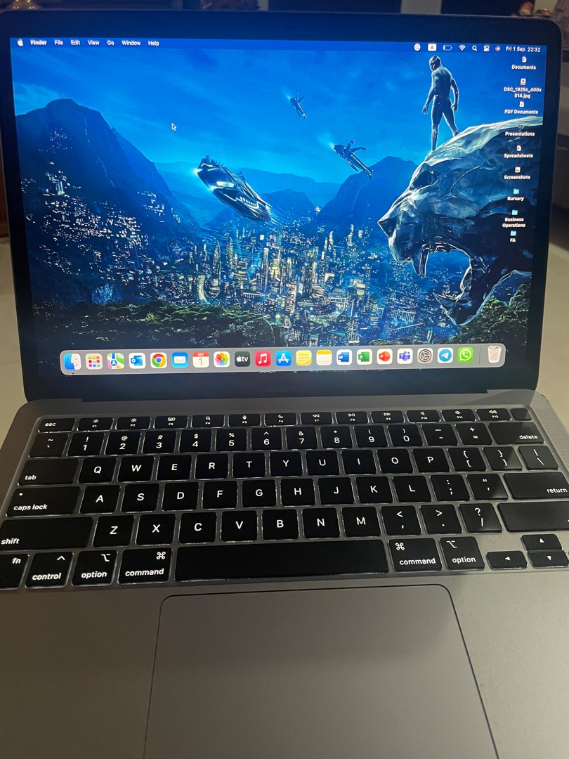 Space Grey MacBook Air 13-inch with M1 Chip (Free 30W Charger Included ...
