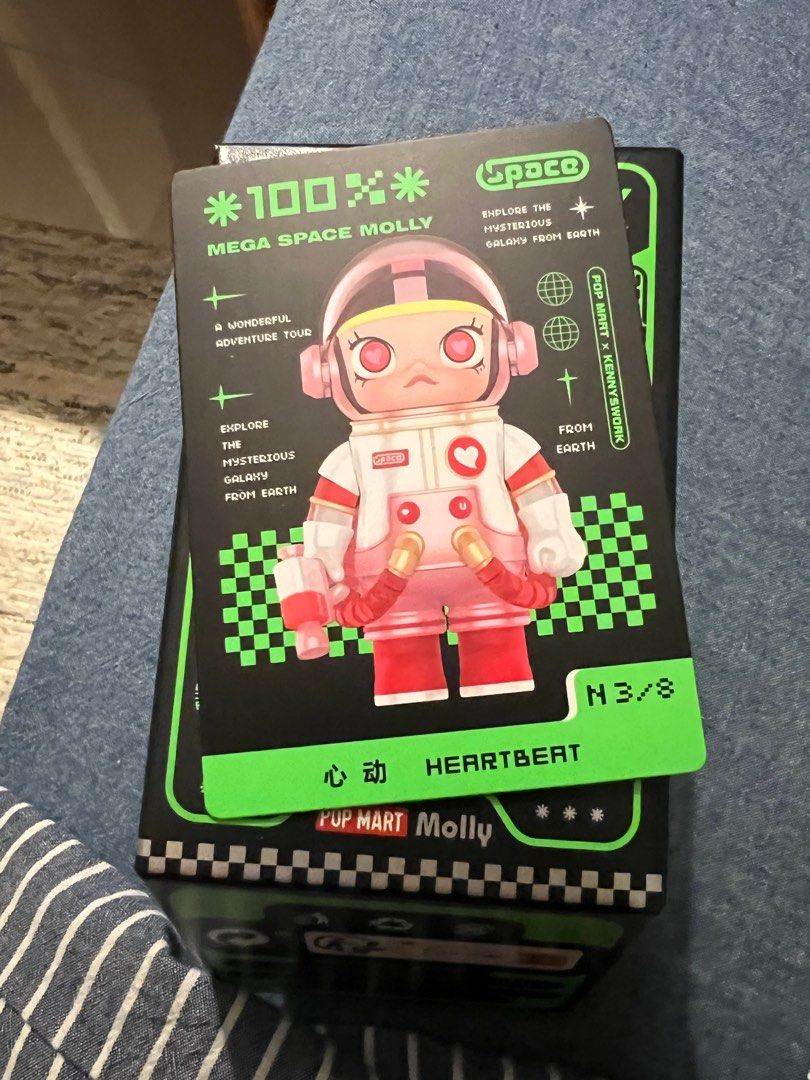Space Molly v2, Hobbies & Toys, Memorabilia & Collectibles, Vintage ...