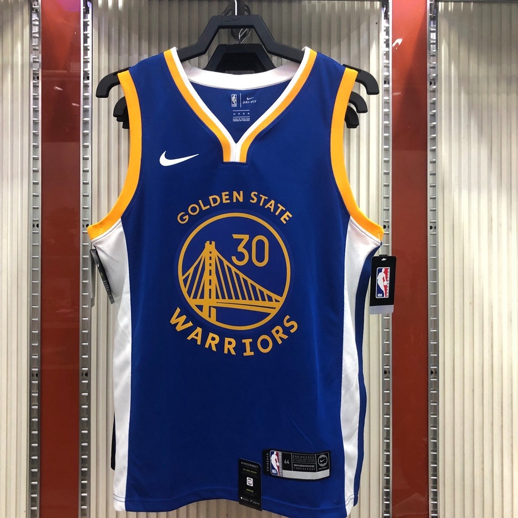 Stephen Curry 30 GSW Full Jersey, Men's Fashion, Activewear on Carousell