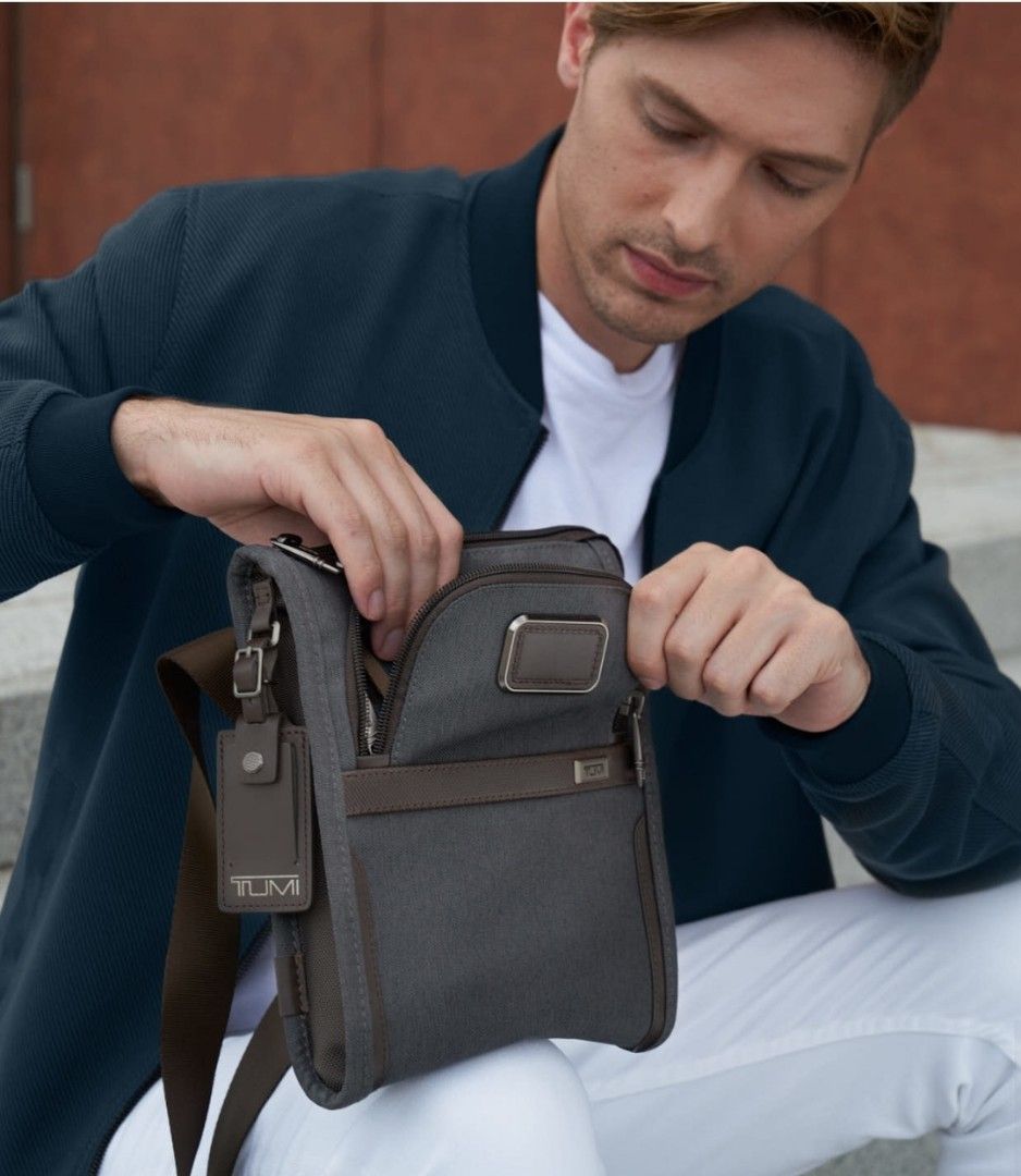 Tumi Pocket Bag Small, Luxury, Bags & Wallets on Carousell