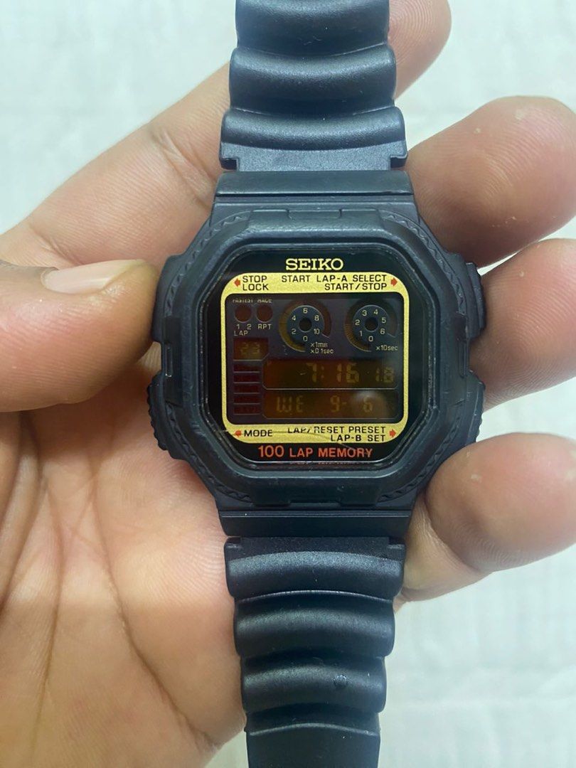 Vintage seiko w358, Luxury, Watches on Carousell