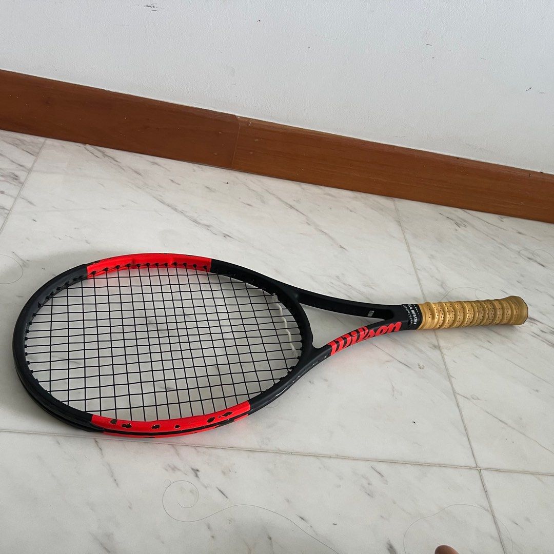 Wilson pro staff 97, Sports Equipment, Sports & Games, Racket & Ball ...