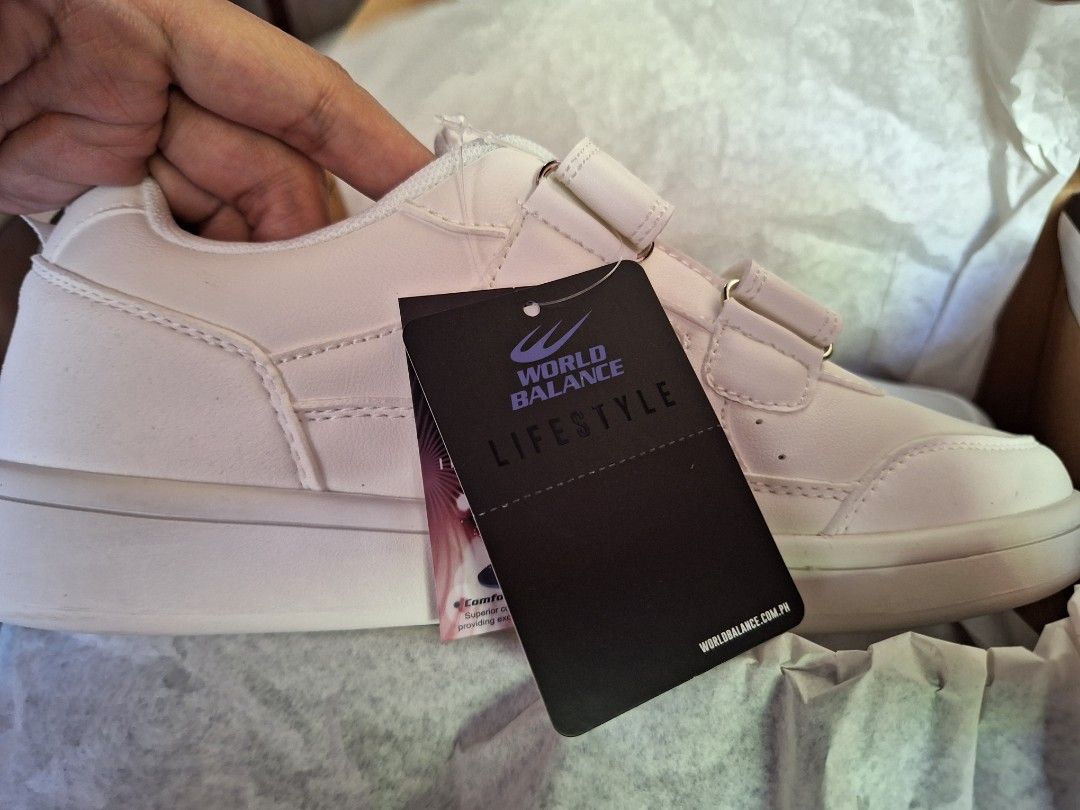 World Balance White Shoes Sneakers, Women's Fashion, Footwear, Sneakers ...
