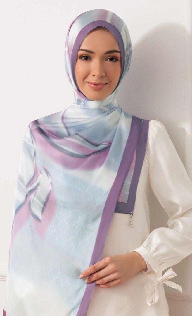 Alphabet F Duck Shawl, Women's Fashion, Watches & Accessories, Scarves ...