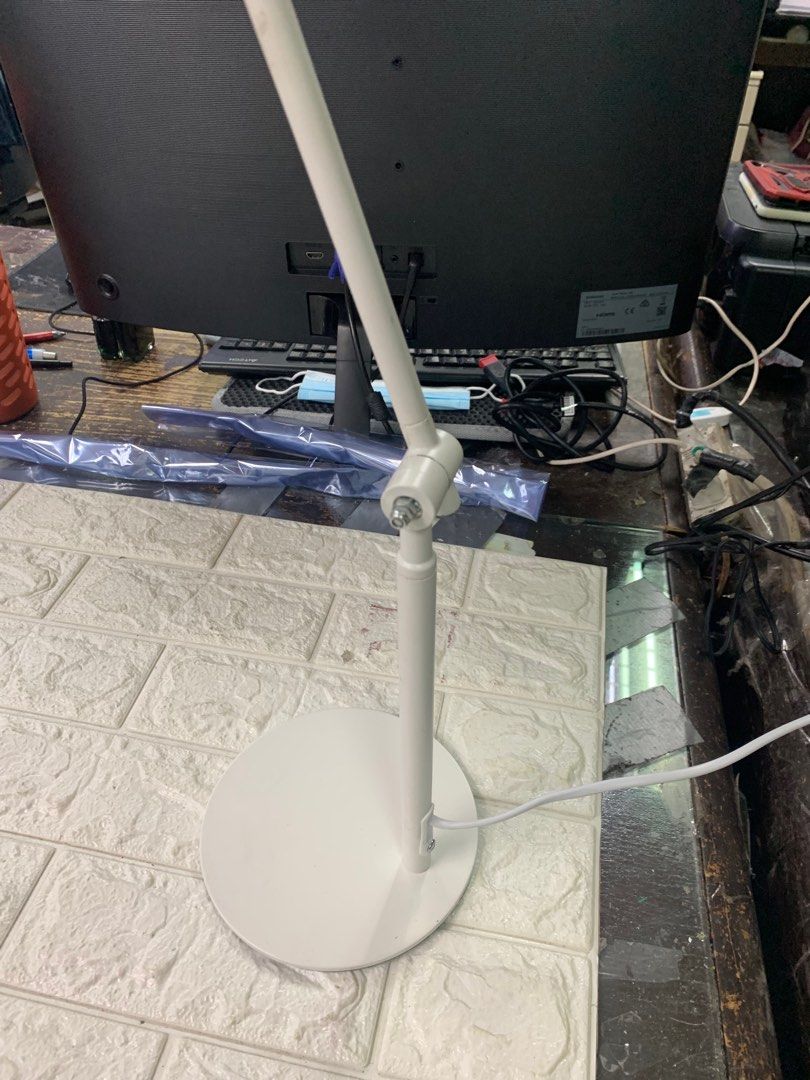 Anko Cantilever Desk Lamp White 220volts, Furniture & Home Living ...