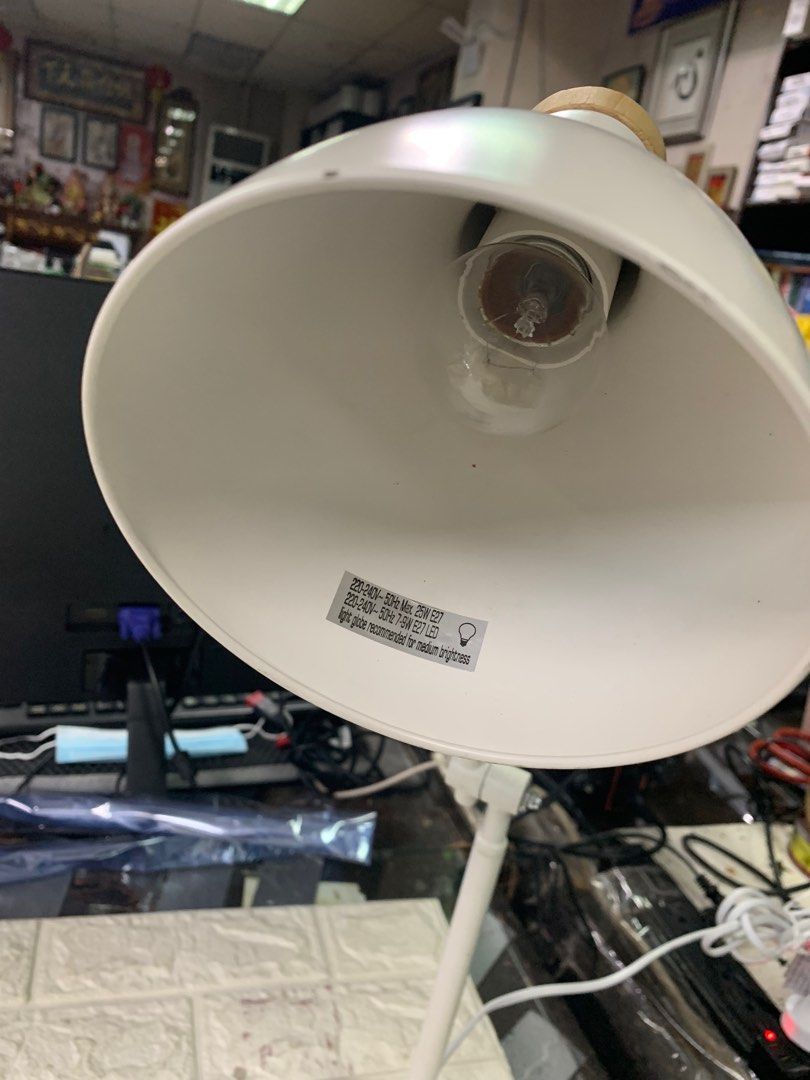 Anko Cantilever Desk Lamp White 220volts, Furniture & Home Living ...