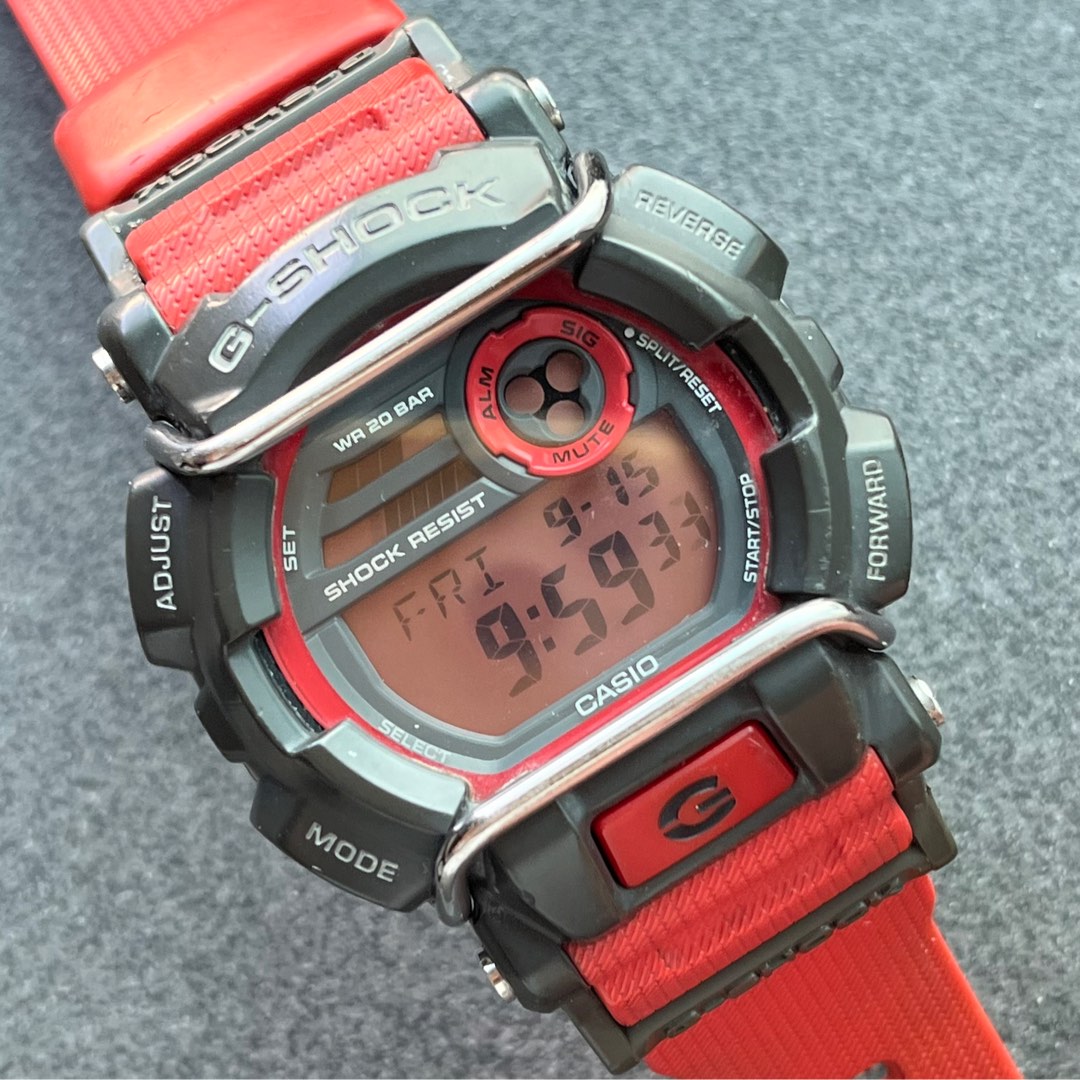 Authentic Casio G-Shock GD-400 military red, Men's Fashion, Watches ...