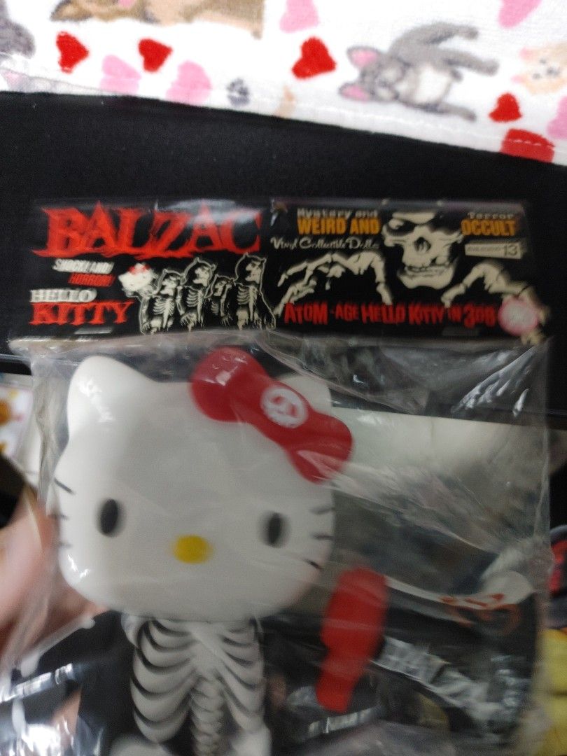 Balzac Hello Kitty Black, Hobbies & Toys, Toys & Games on Carousell