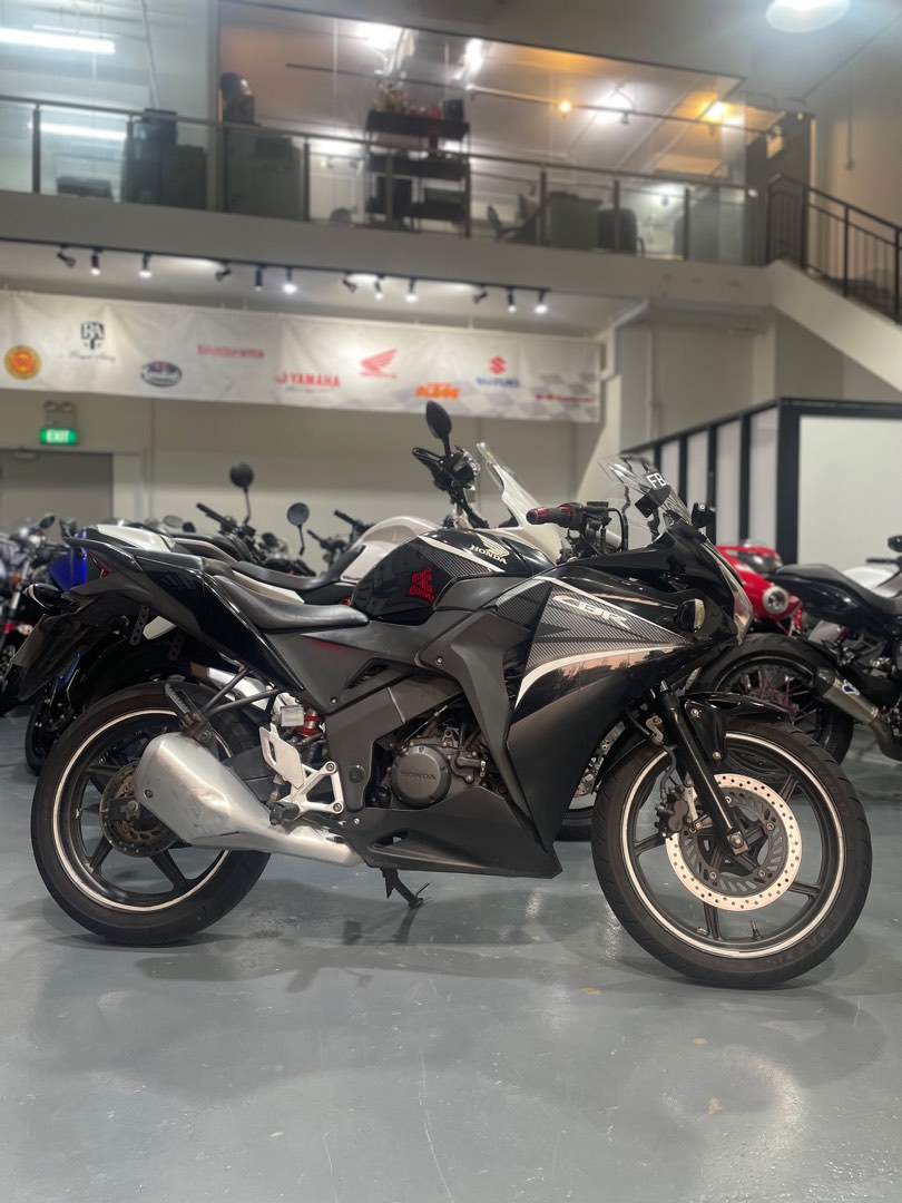 CBR 150R, Motorcycles, Motorcycles for Sale, Class 2B on Carousell