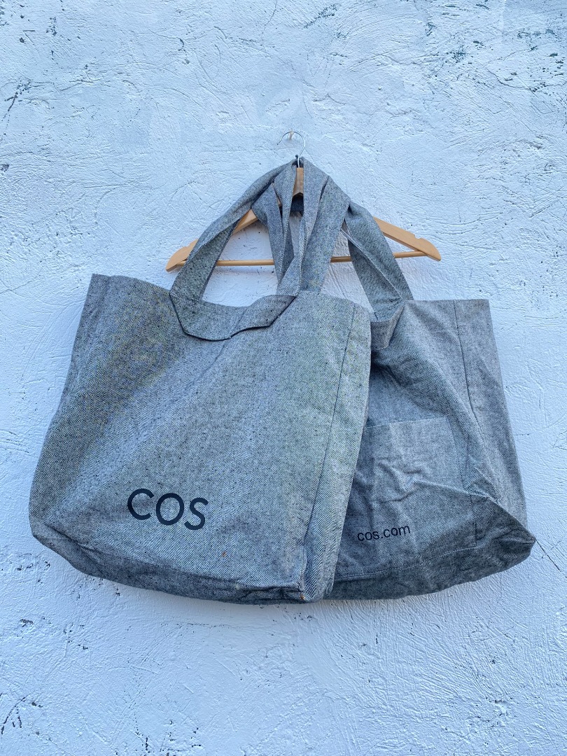 COS Tote Bag, Women's Fashion, Bags & Wallets, Tote Bags on Carousell