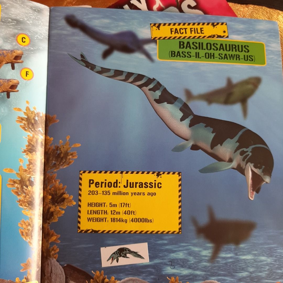 Deadly Dinosaurs Fact File, Hobbies & Toys, Books & Magazines, Children ...