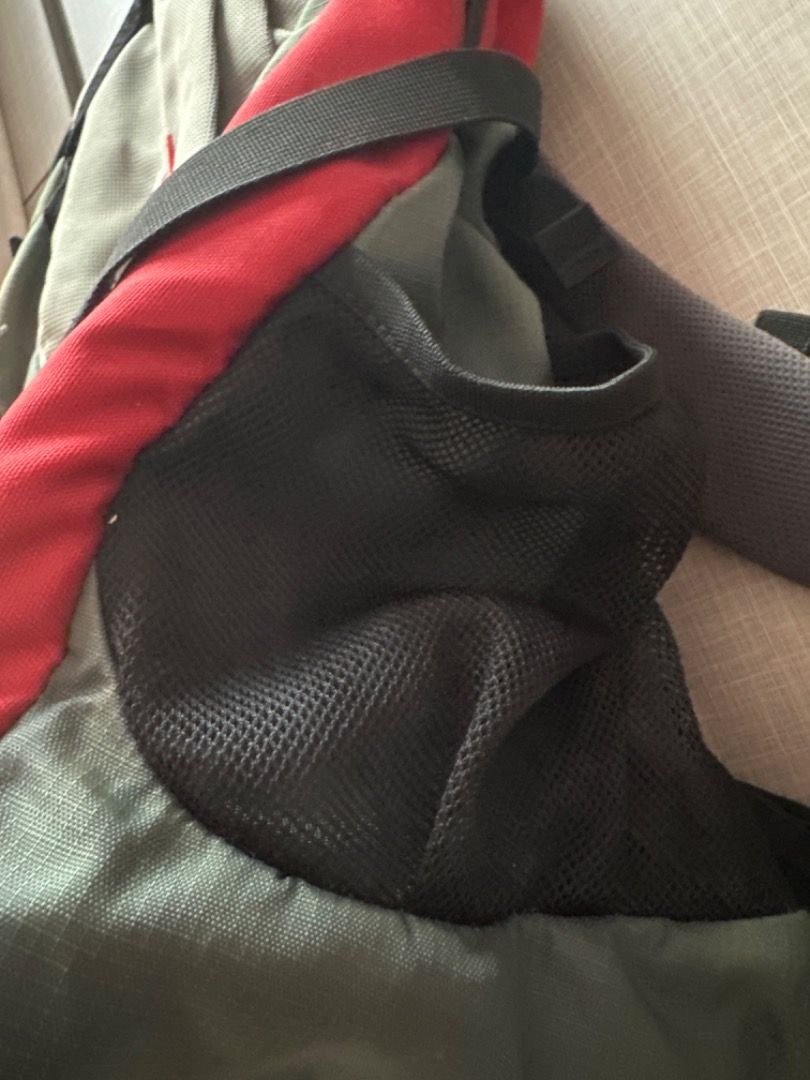 Deuter back support backpack, Men's Fashion, Bags, Backpacks on Carousell