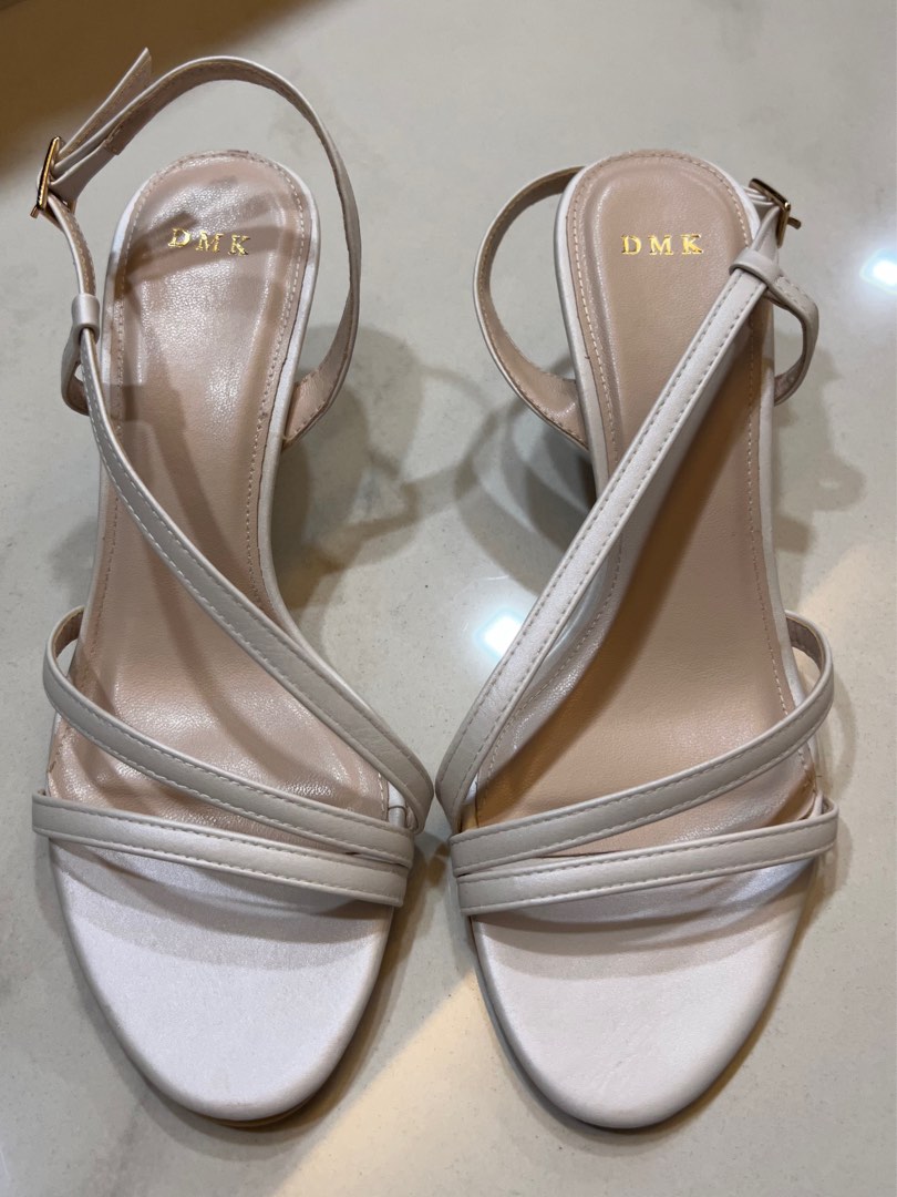 DMK shoes, Women's Fashion, Footwear, Wedges on Carousell