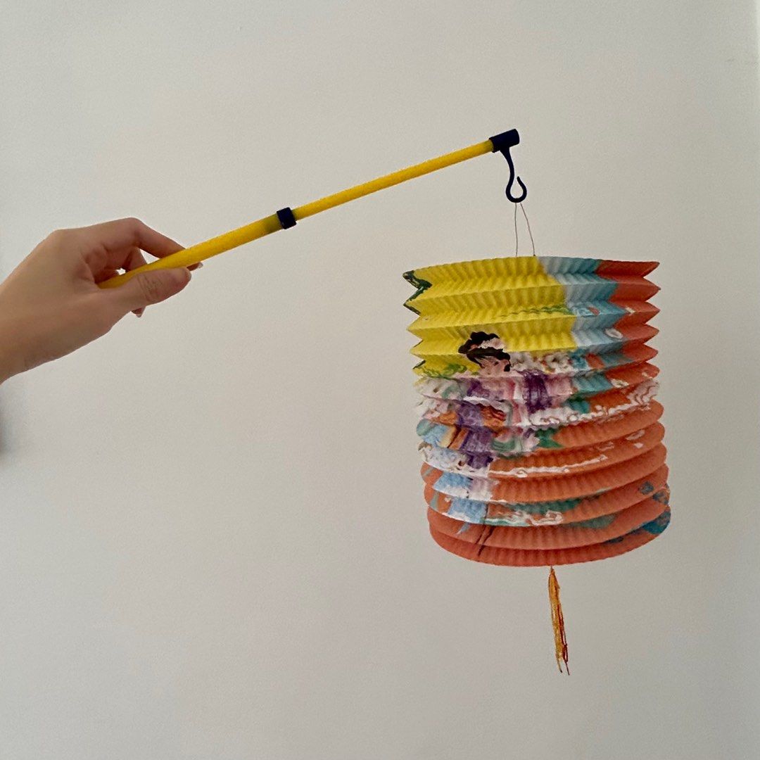 Extendable lantern stick, Hobbies & Toys, Toys & Games on Carousell