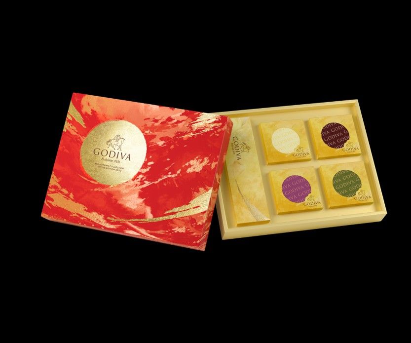 Godiva Mid-Autumn Chocolate Gift box 8pc, Food & Drinks, Gift Baskets ...