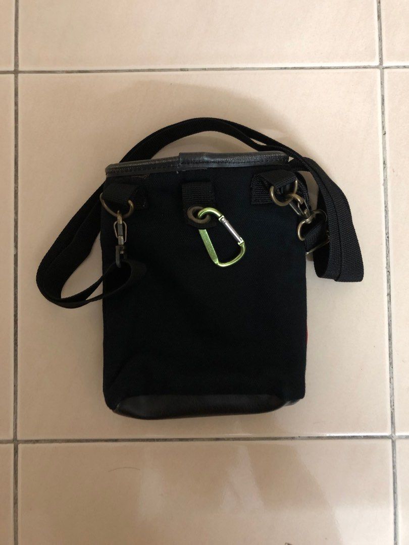 HANES SLING BAG, Men's Fashion, Bags, Sling Bags on Carousell