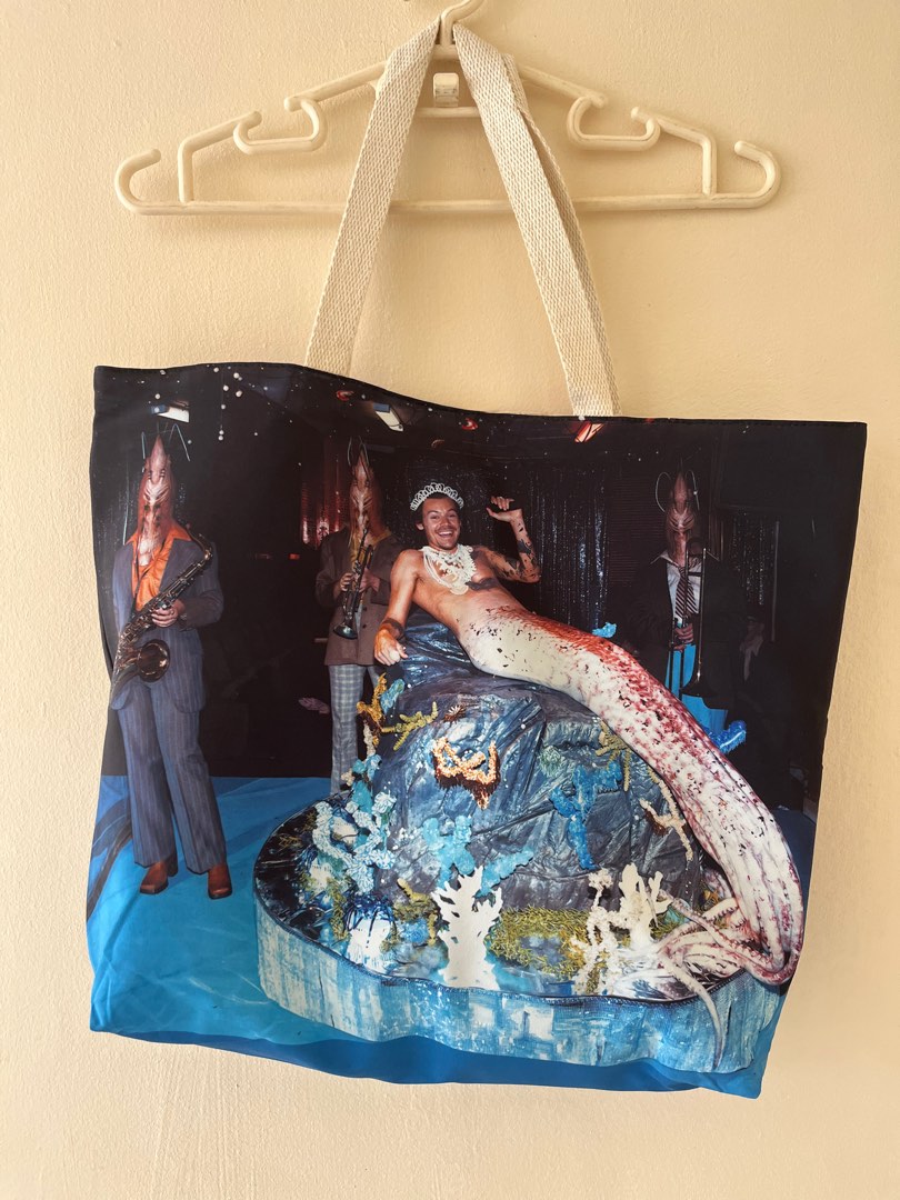 Harry Styles Tour Tote Bag, Women's Fashion, Bags & Wallets, Tote Bags ...