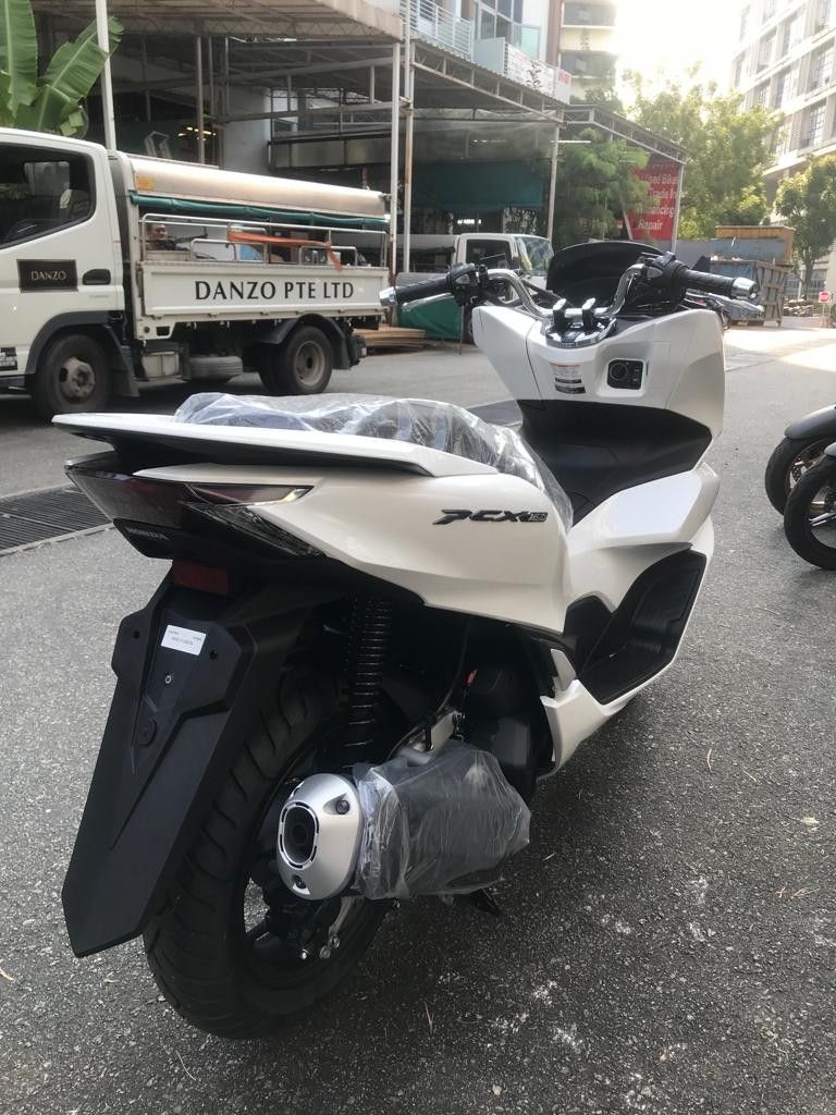 Honda PCX 160, Motorcycles, Motorcycles for Sale, Class 2B on Carousell