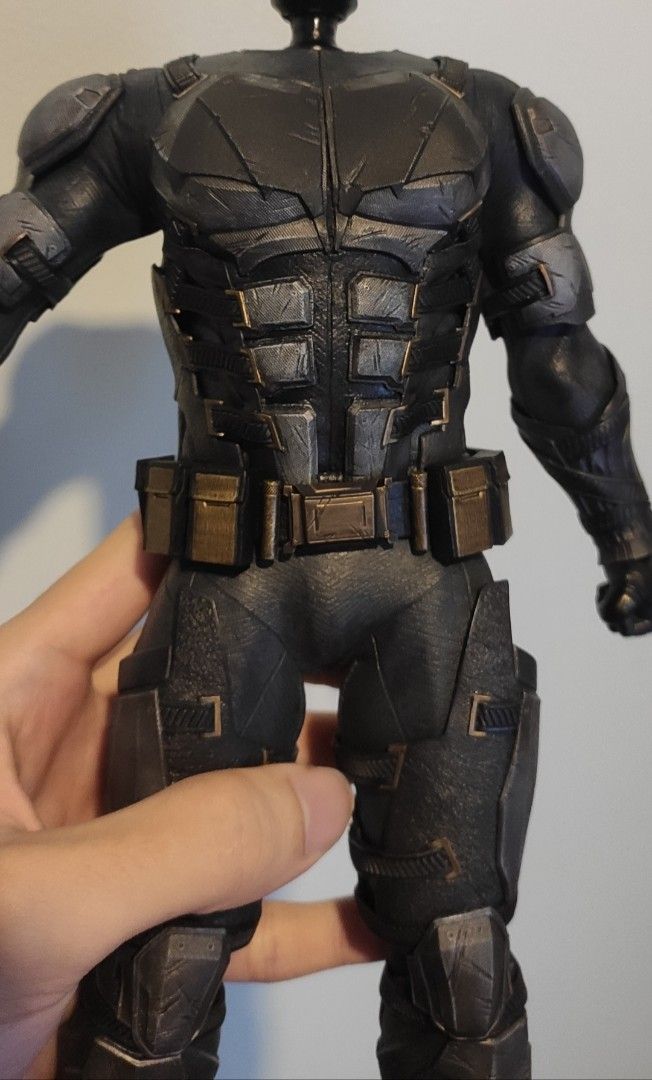 Hot Toys Batman Tactical Batsuit Justice League JL (Final Price ...