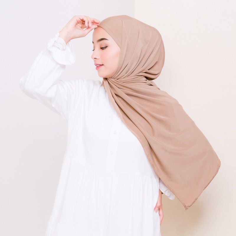 Instant Naura Shawl, Women's Fashion, Muslimah Fashion, Hijabs on Carousell