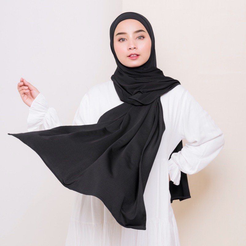 Instant Naura Shawl, Women's Fashion, Muslimah Fashion, Hijabs on Carousell