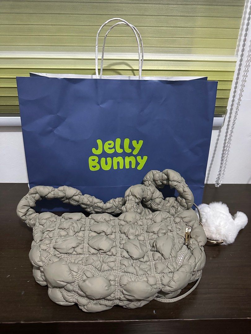 Jelly Bunny Cole Bag in Army Green, Luxury, Bags & Wallets on Carousell