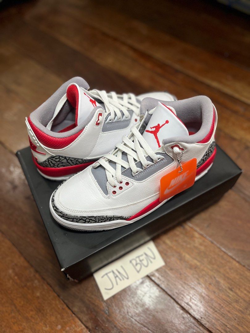 Jordan 3 Fire Red, Men's Fashion, Footwear, Sneakers on Carousell