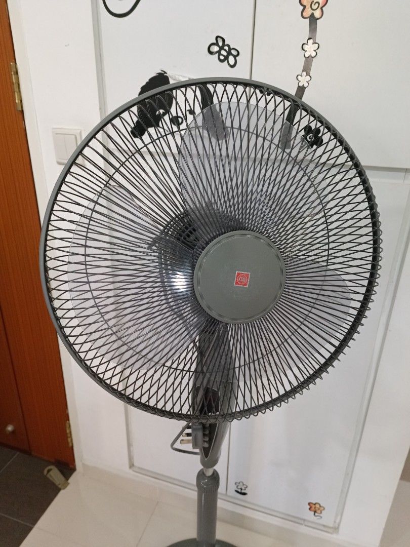 KDK stand fan, Furniture & Home Living, Lighting & Fans, Fans on Carousell