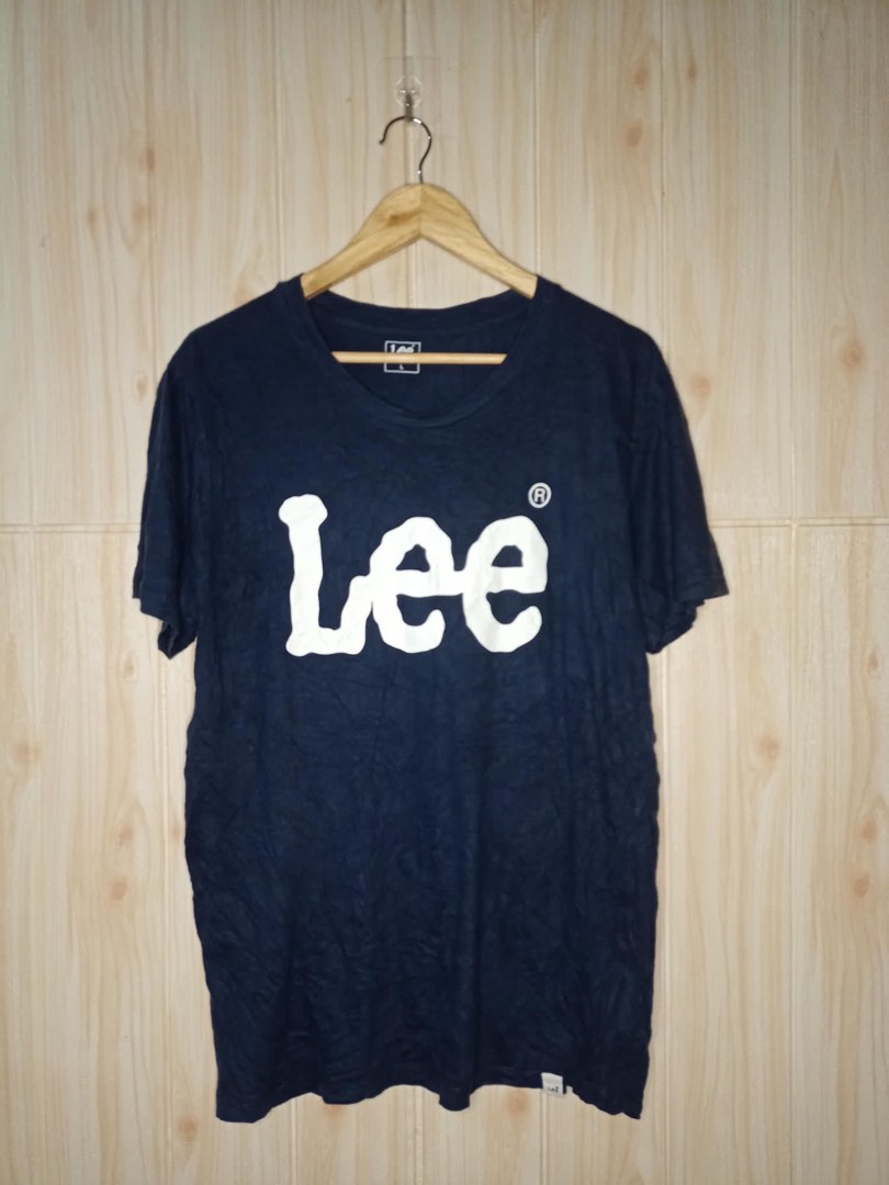LEE SCRIPT TEE, Men's Fashion, Tops & Sets, Tshirts & Polo Shirts on ...