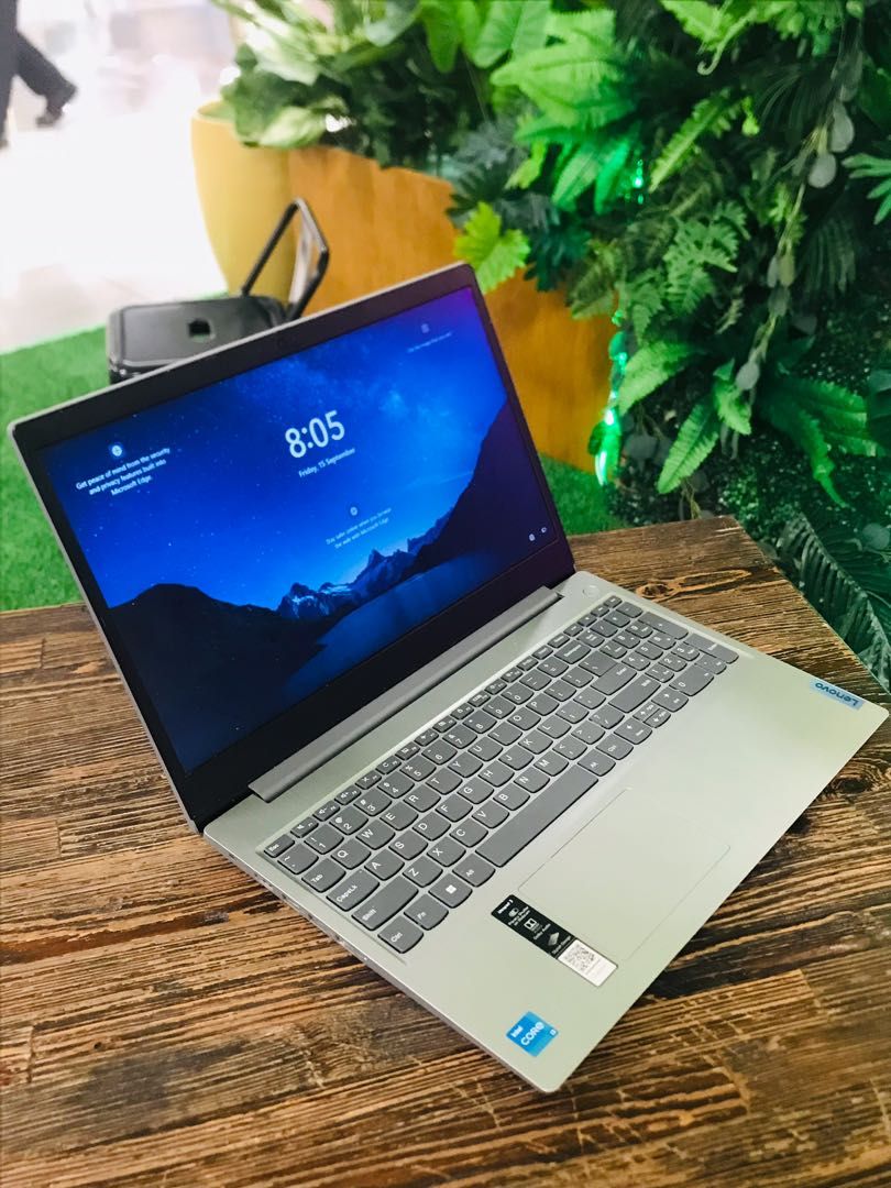 LENOVO IDEAPAD 3 TOUCHSCREEN (81X8) CORE i3 11TH GEN,8GB RAM,256GB SSD ...