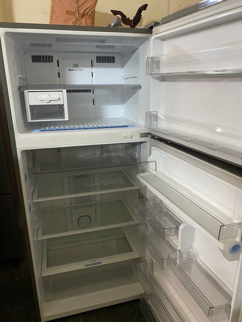 LG 490l big 2 door fridge / refrigerator, TV & Home Appliances, Kitchen ...