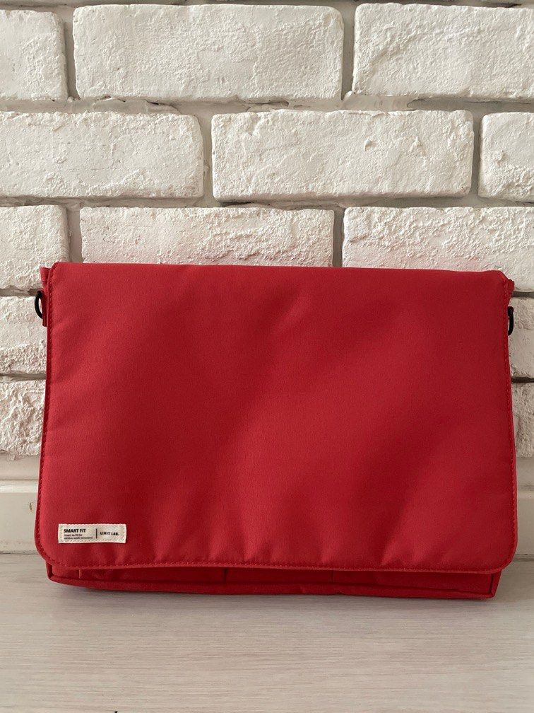 Lihit Lab A4 Laptop Carrying Pouch, Computers & Tech, Parts ...