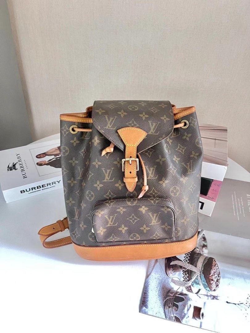 Lv medium backpack, Women's Fashion, Bags & Wallets, Backpacks on Carousell