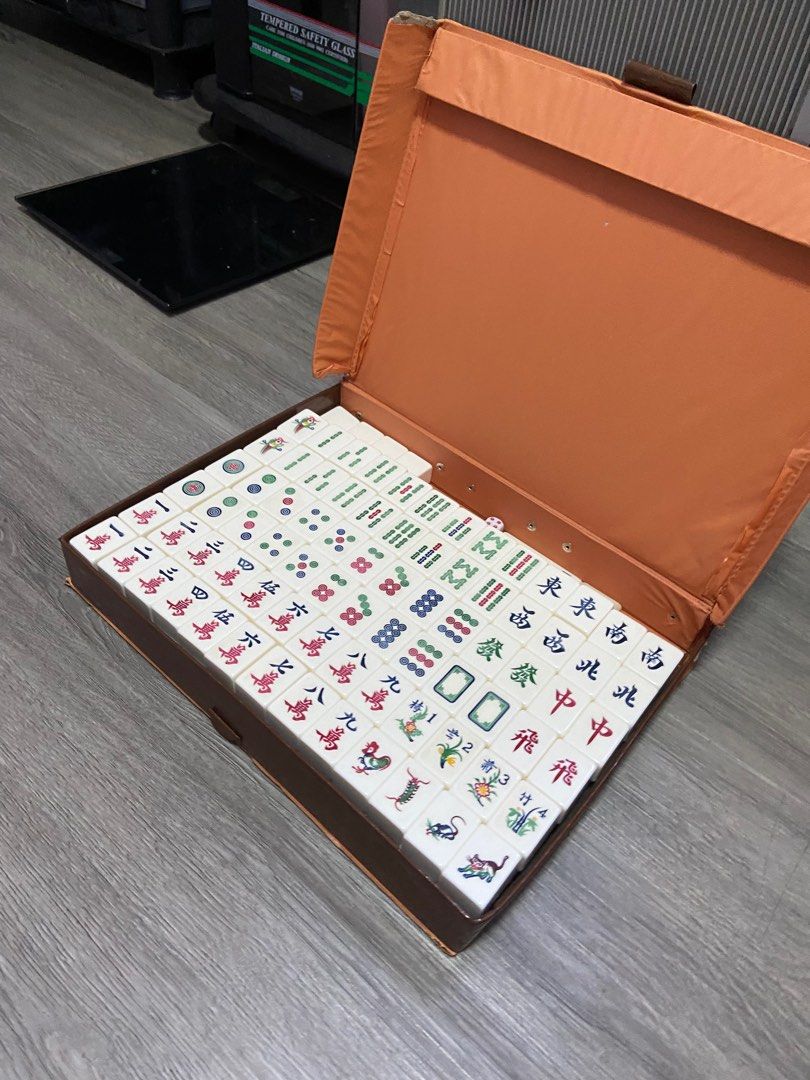Mahjong Set, Hobbies & Toys, Toys & Games on Carousell