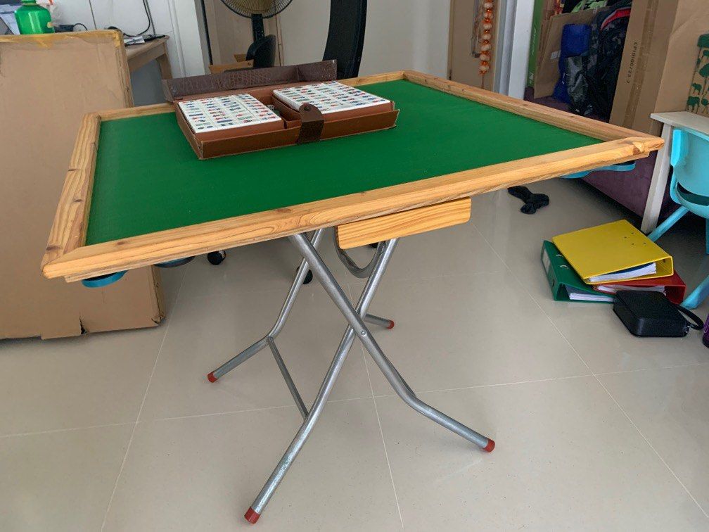 Mahjong table and tiles, Hobbies & Toys, Toys & Games on Carousell