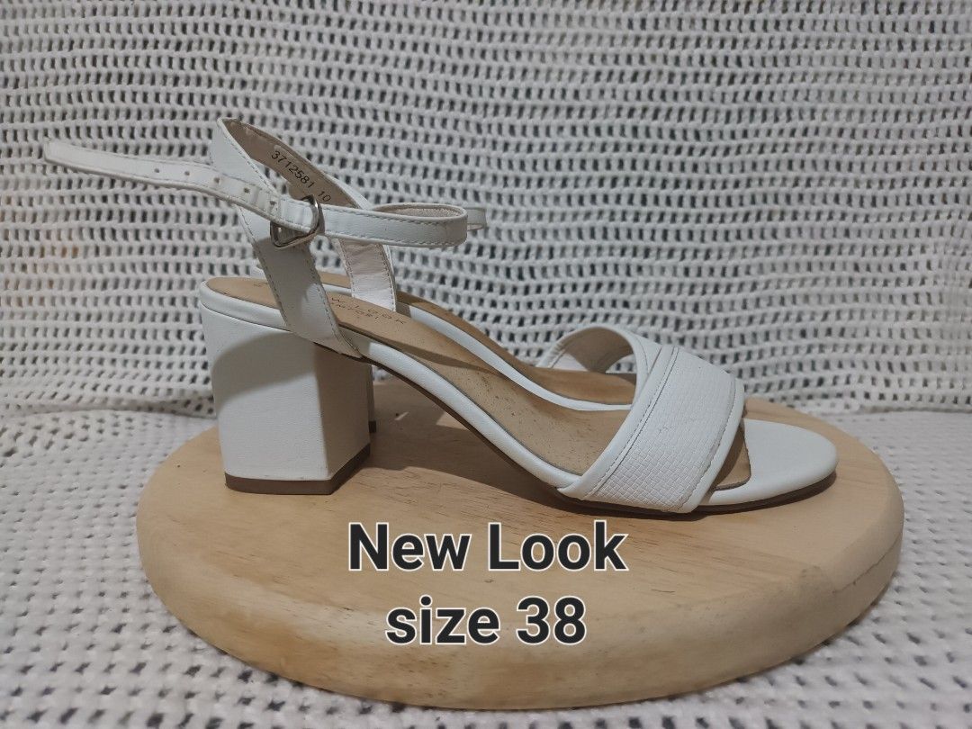 New Look Open Toe White Block Heels, Women's Fashion, Footwear, Heels ...