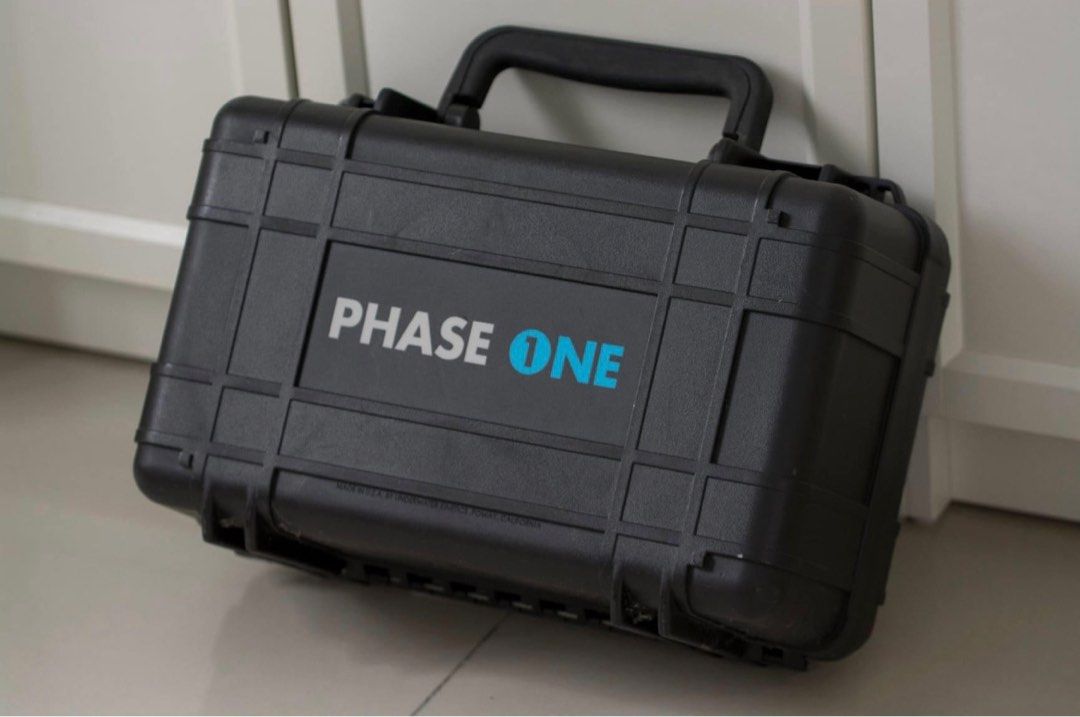 Phase One P45 Digital Back (Contax 645), Photography, Cameras on Carousell